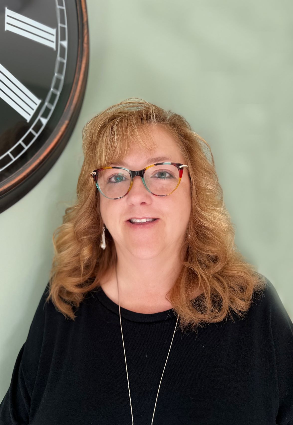 Cascades Humane Society - Connecting animals in need with people who care.